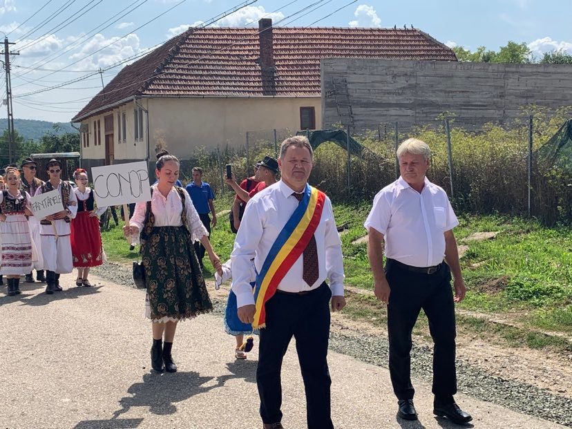 A doua ediție a Festivalului “La izvorul dorului, pe Valea Mureșului ...