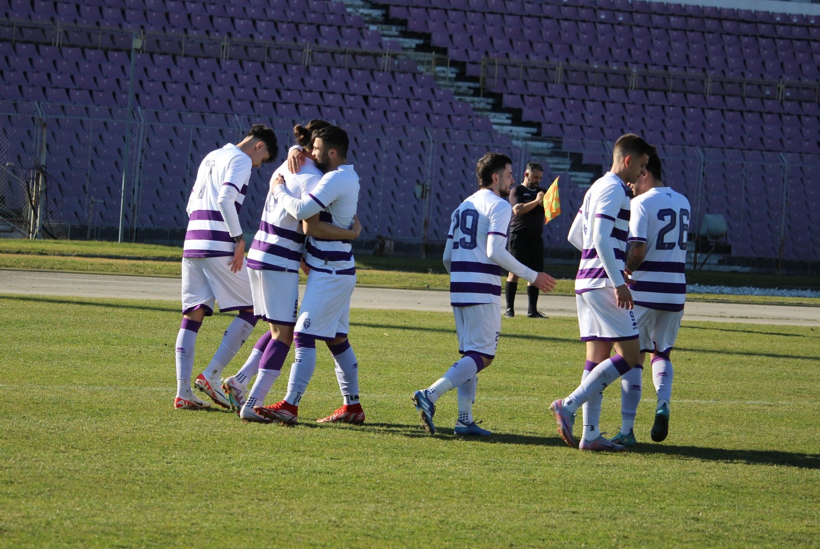 Politehnica Timișoara și CSM Deva, amical cu șapte goluri - Radio ...